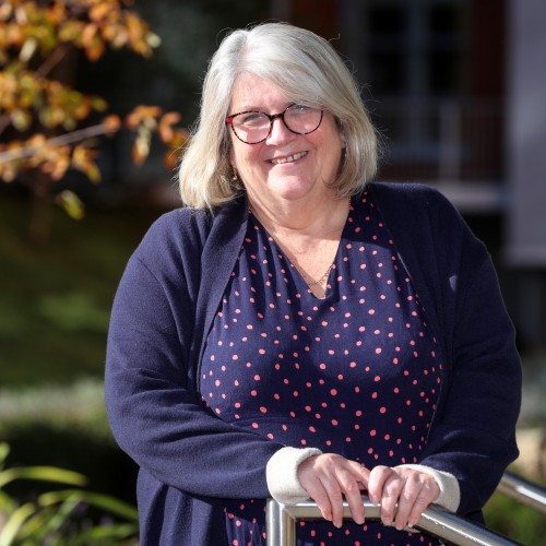 Kate's story: Taking part in COVID-19 research :: Portsmouth Hospitals ...